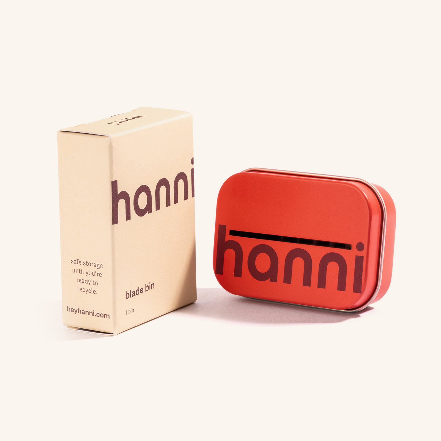 dermaplaning razor | the weighted razor | hanni